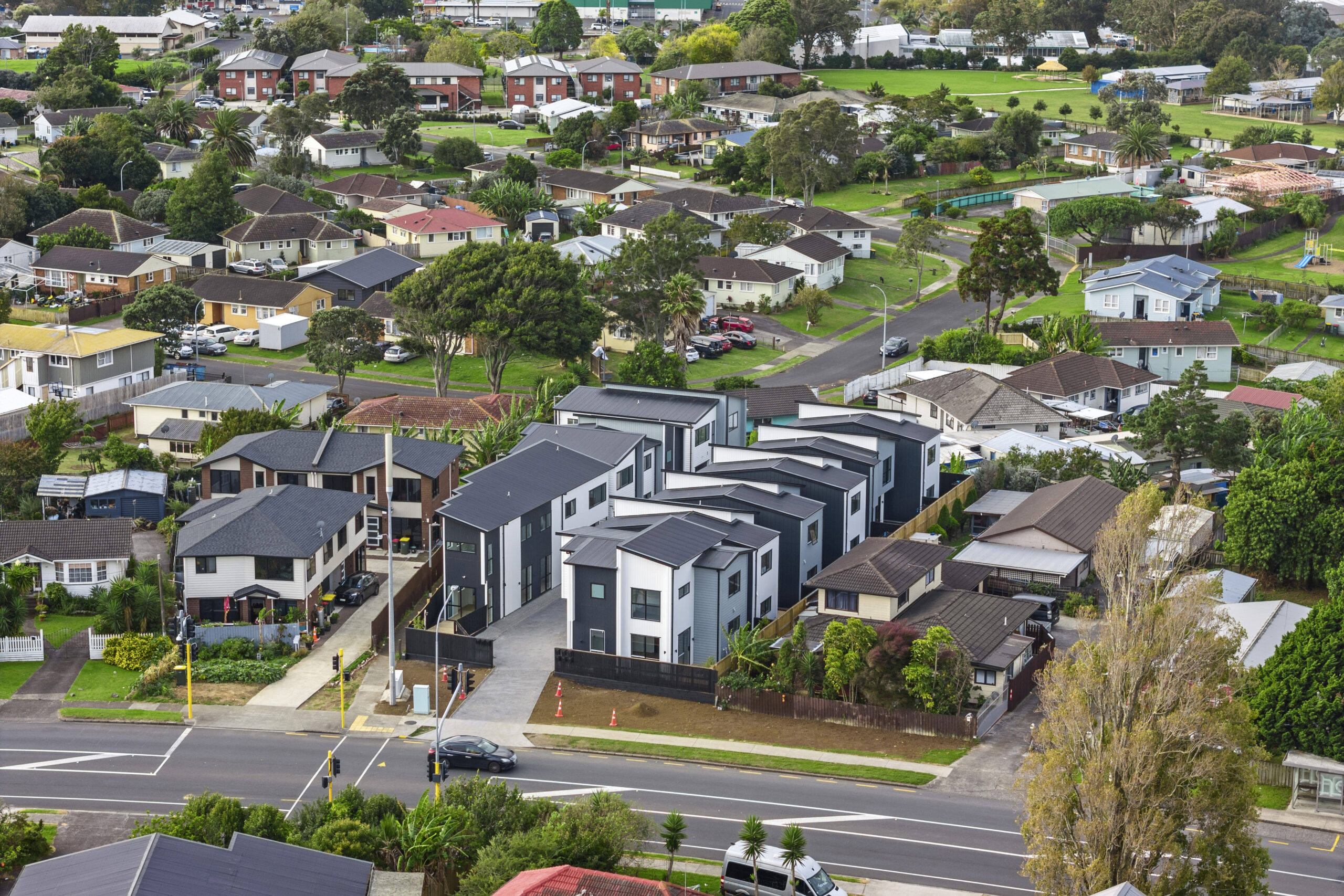 Tainui Terraces Mangere Bridge - Oceanahomes